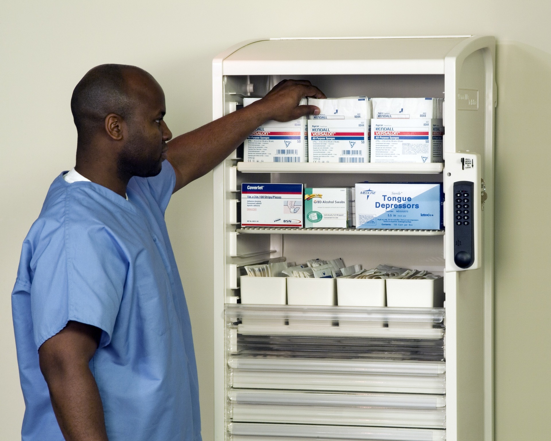 Storage and Transport - Herman Miller