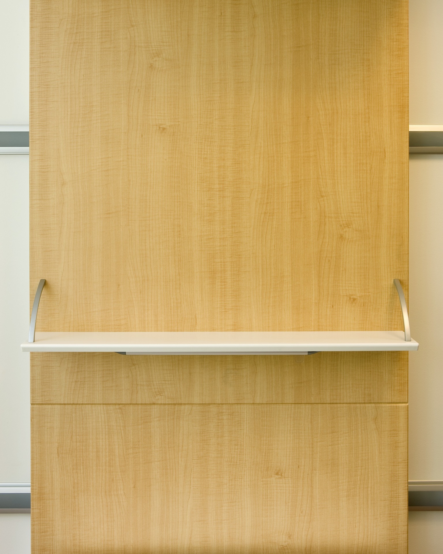 Compass Display Shelf - Herman Miller