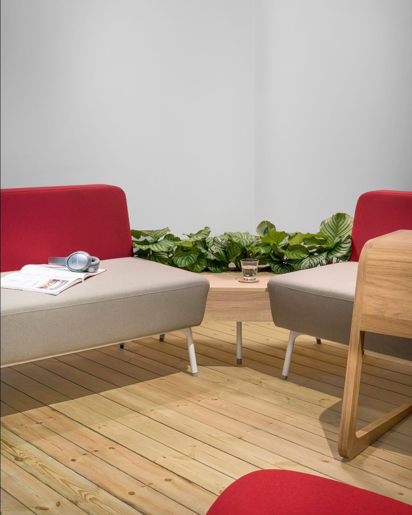 Sabha Product Images - Lounge Seating - Herman Miller