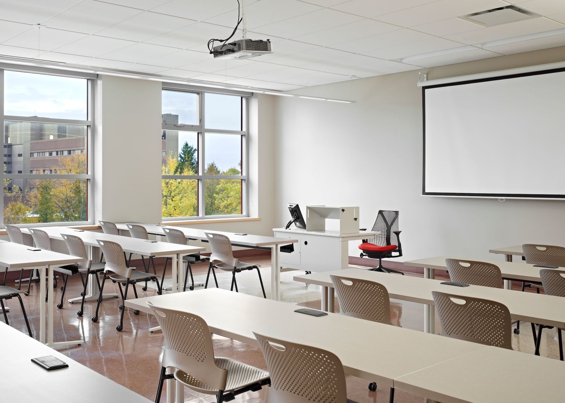 Everywhere Tables, Learning Space Environment - Herman Miller