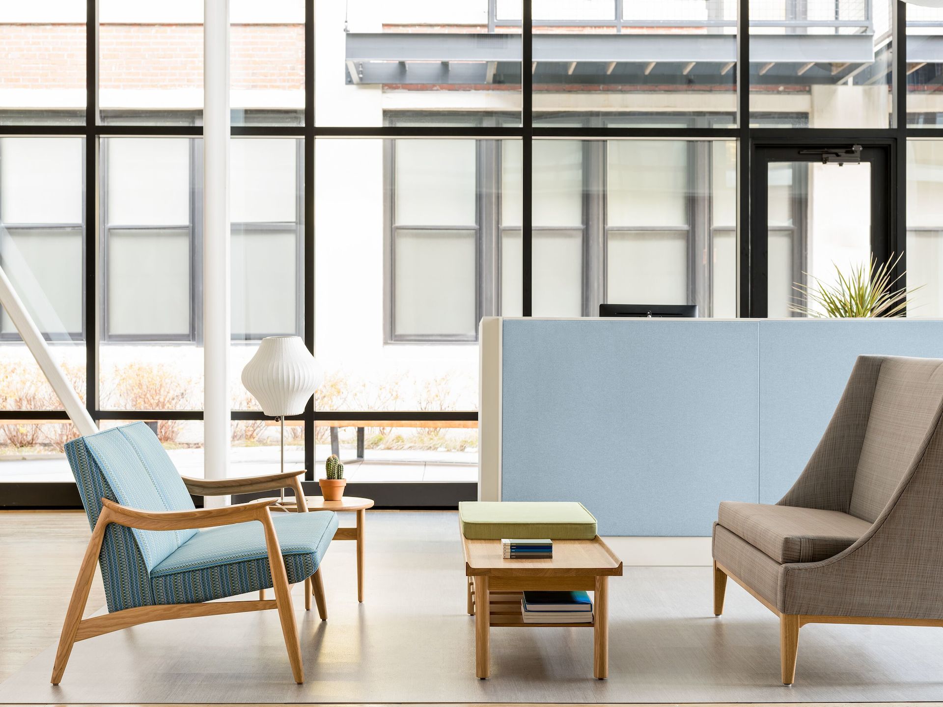 Nemschoff Aspen Settee - Herman Miller