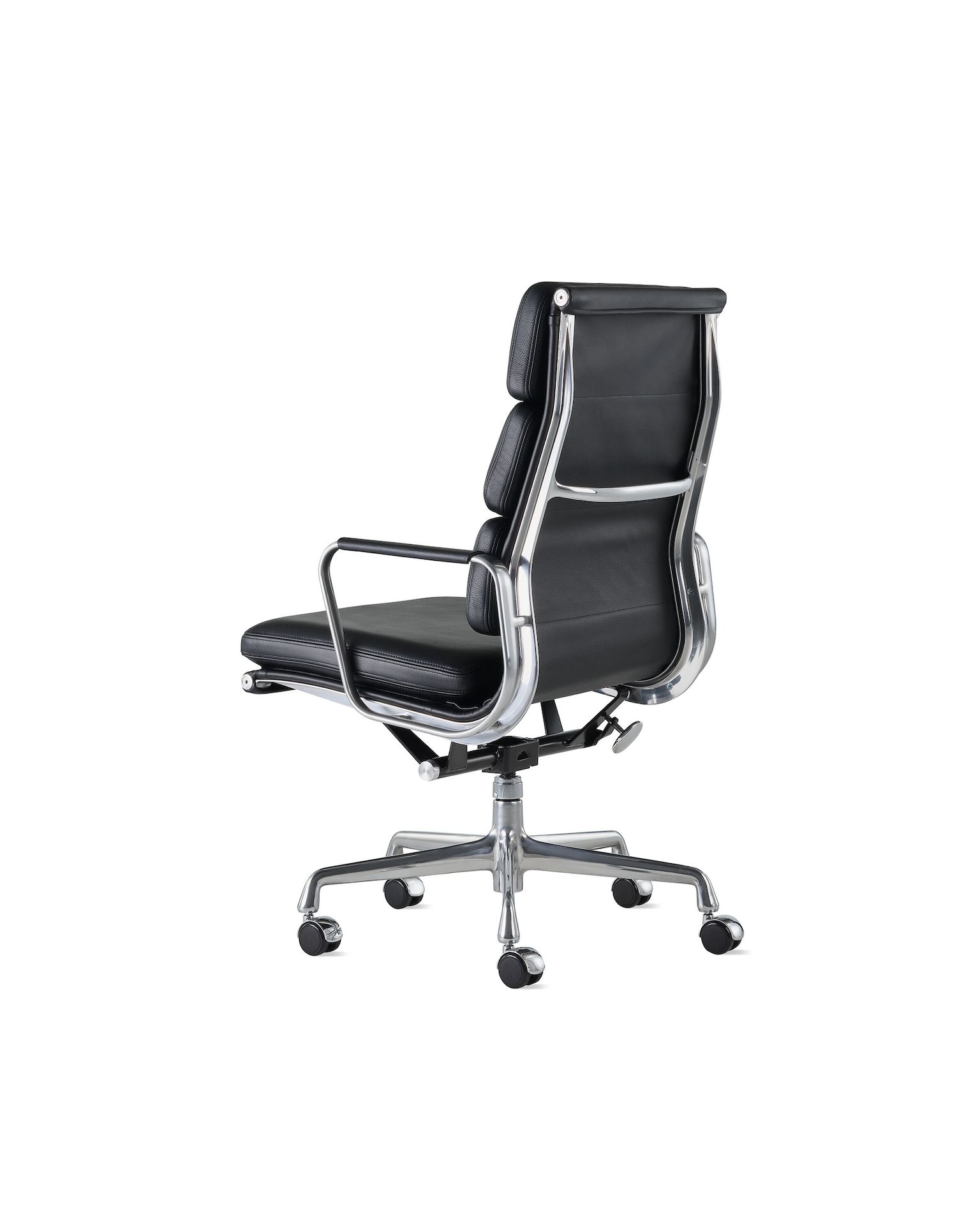 Eames Soft Pad Executive Chair - Herman Miller