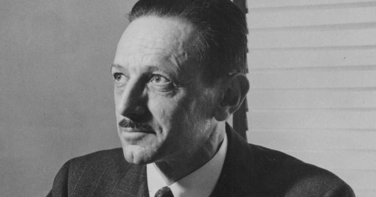 Designer Gilbert Rohde - Herman Miller